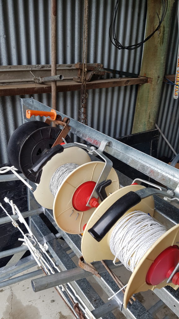 FS Fencing Holder (FS) - AgBrand Products